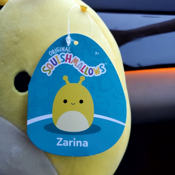 Kellytoy | Toys | 78 Squishmallow Zarina Yellow Banana Slug Kellytoy ...